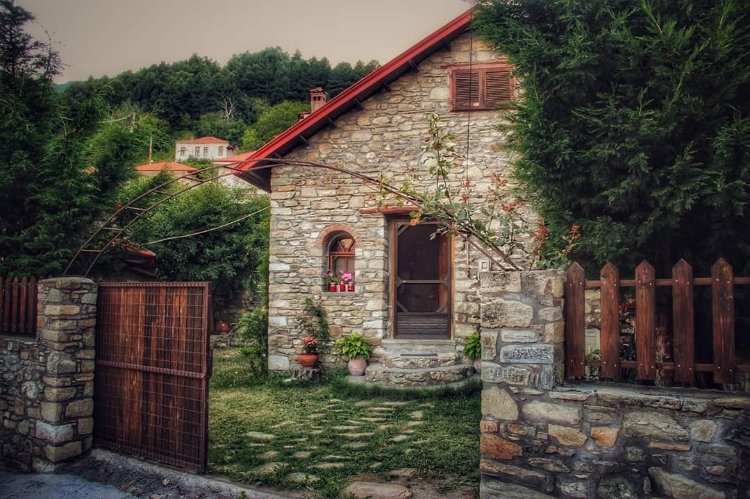 A country stone cottage at the “Footpaths of Peace”: Dorothea`s Stone ...